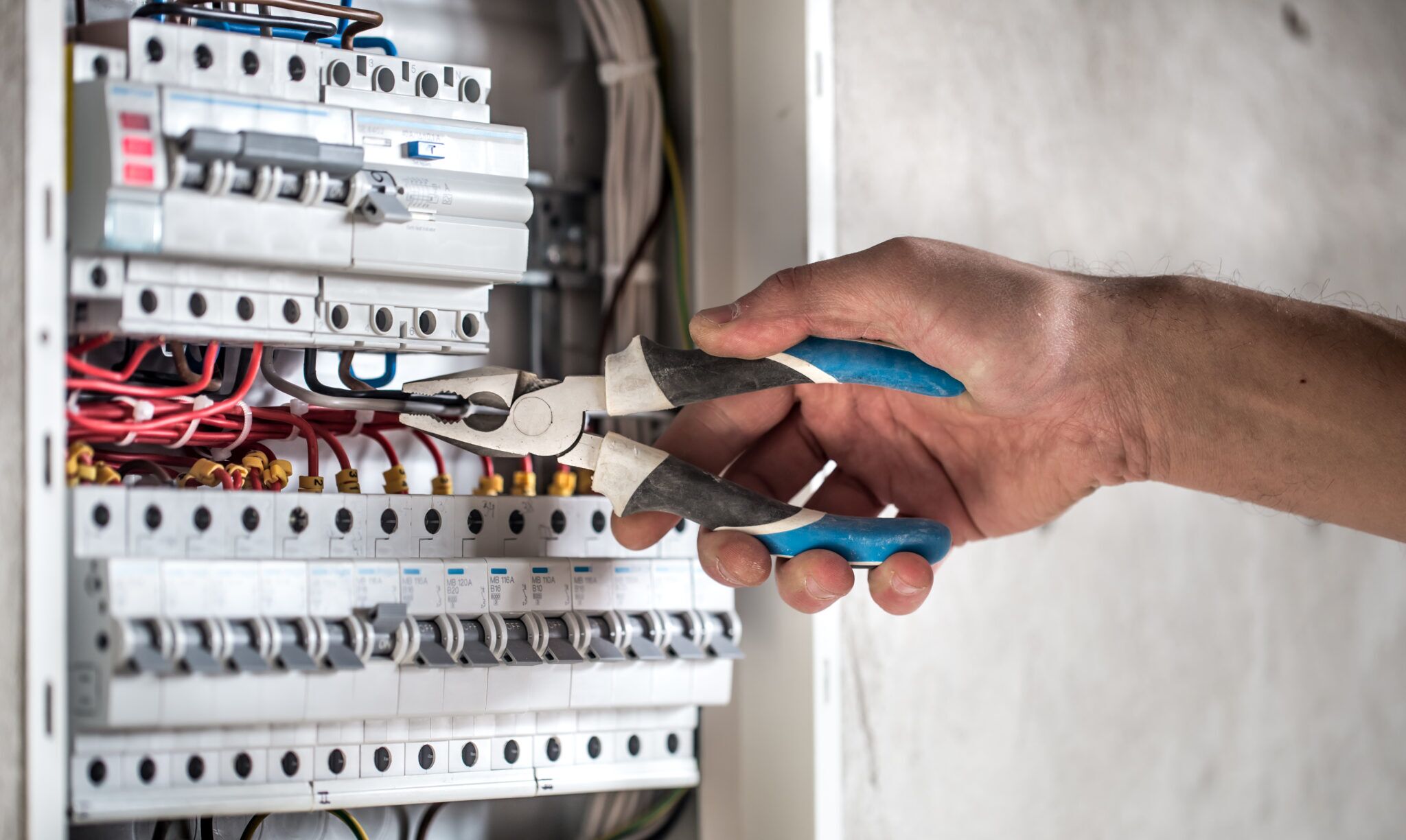 Signs Your Switchboard Needs Repair | PERL Electrical